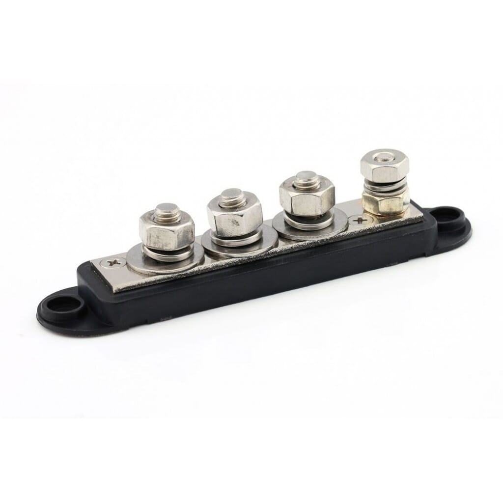 KOBLINGSPKT BUSBAR 3x M8 1xM6 m/4 forbindelser 250A - Bergen Batteri ...